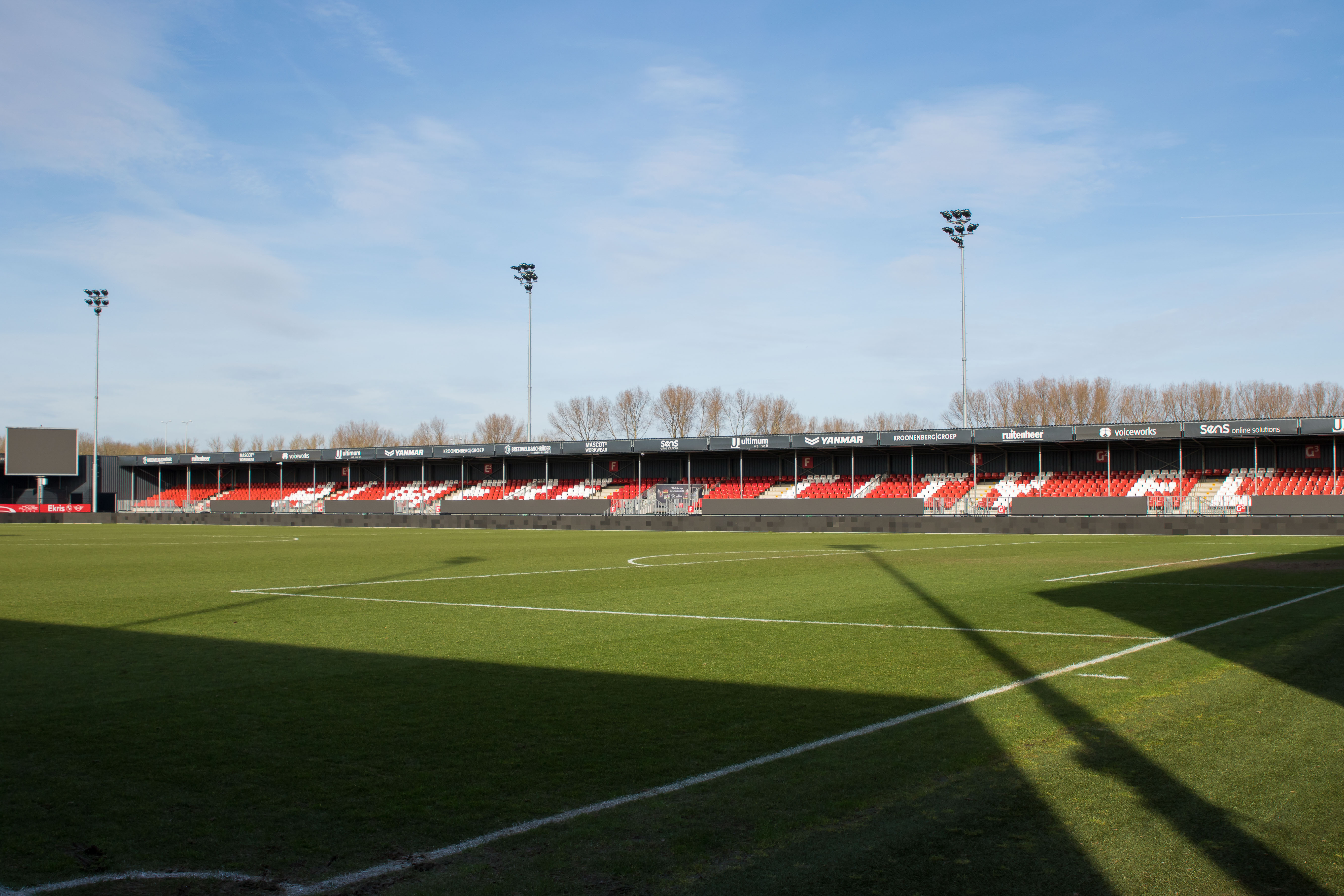 Yanmar Stadion | De Stadionautist